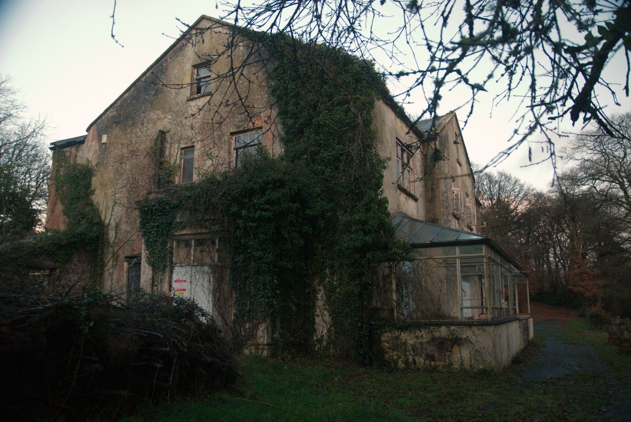 South West side – Strawbridge House